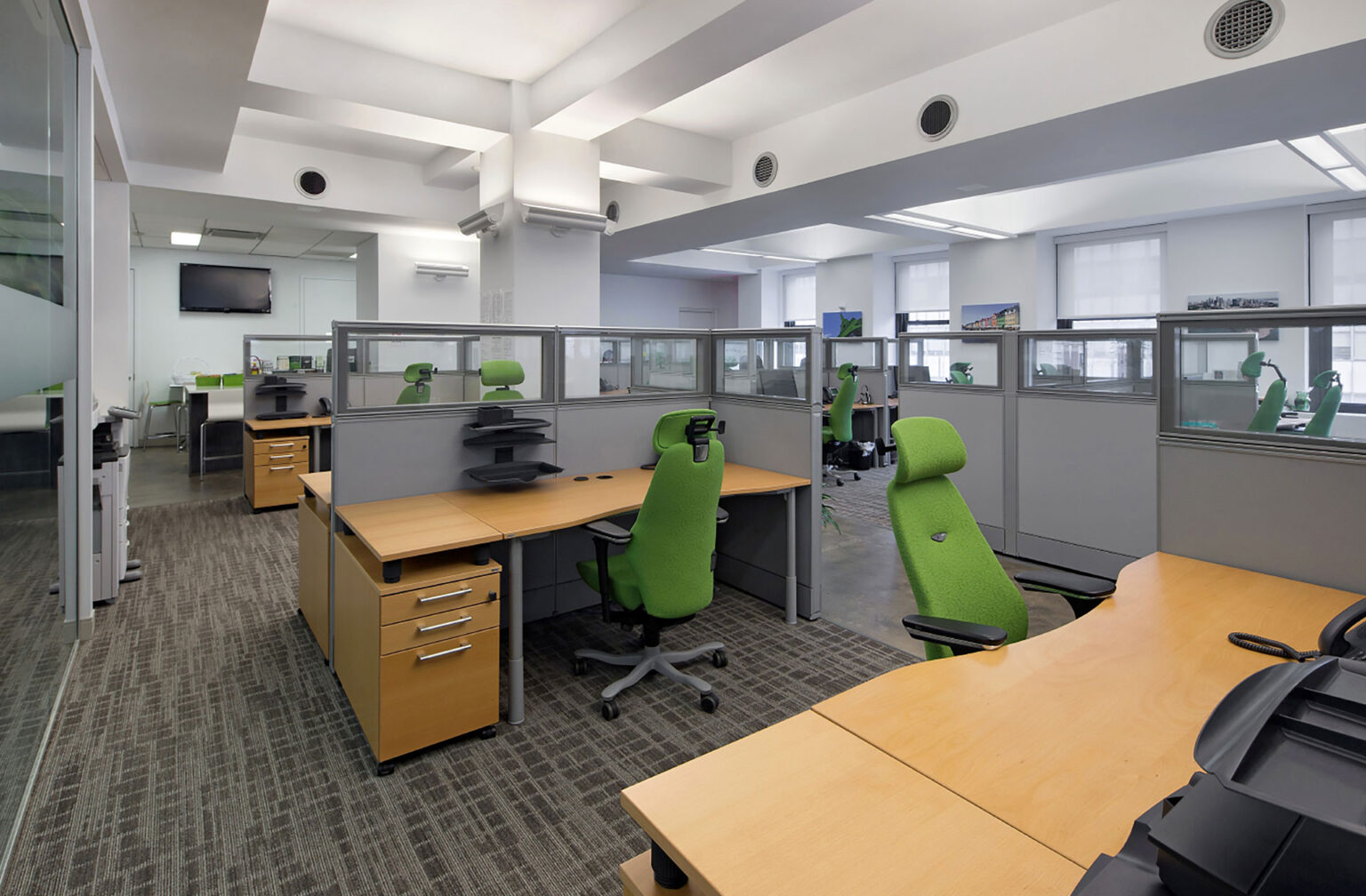 Factors to Consider Before Building Own Office – AtulHost